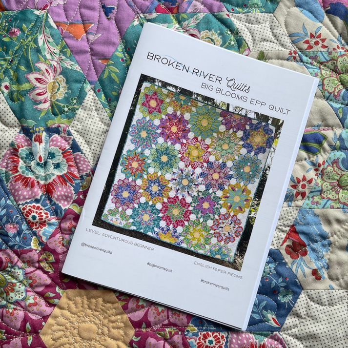 Big Blooms EPP Quilt - Fussy Cut EPP PDF Pattern – Broken River Quilts